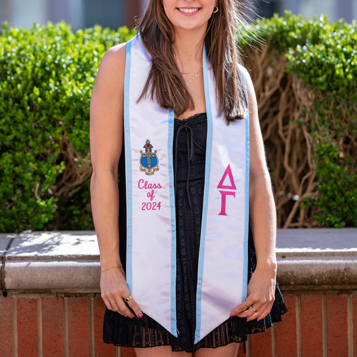 Delta Gamma Crest Angled Sorority Graduation Stole – Greek Letter Co.