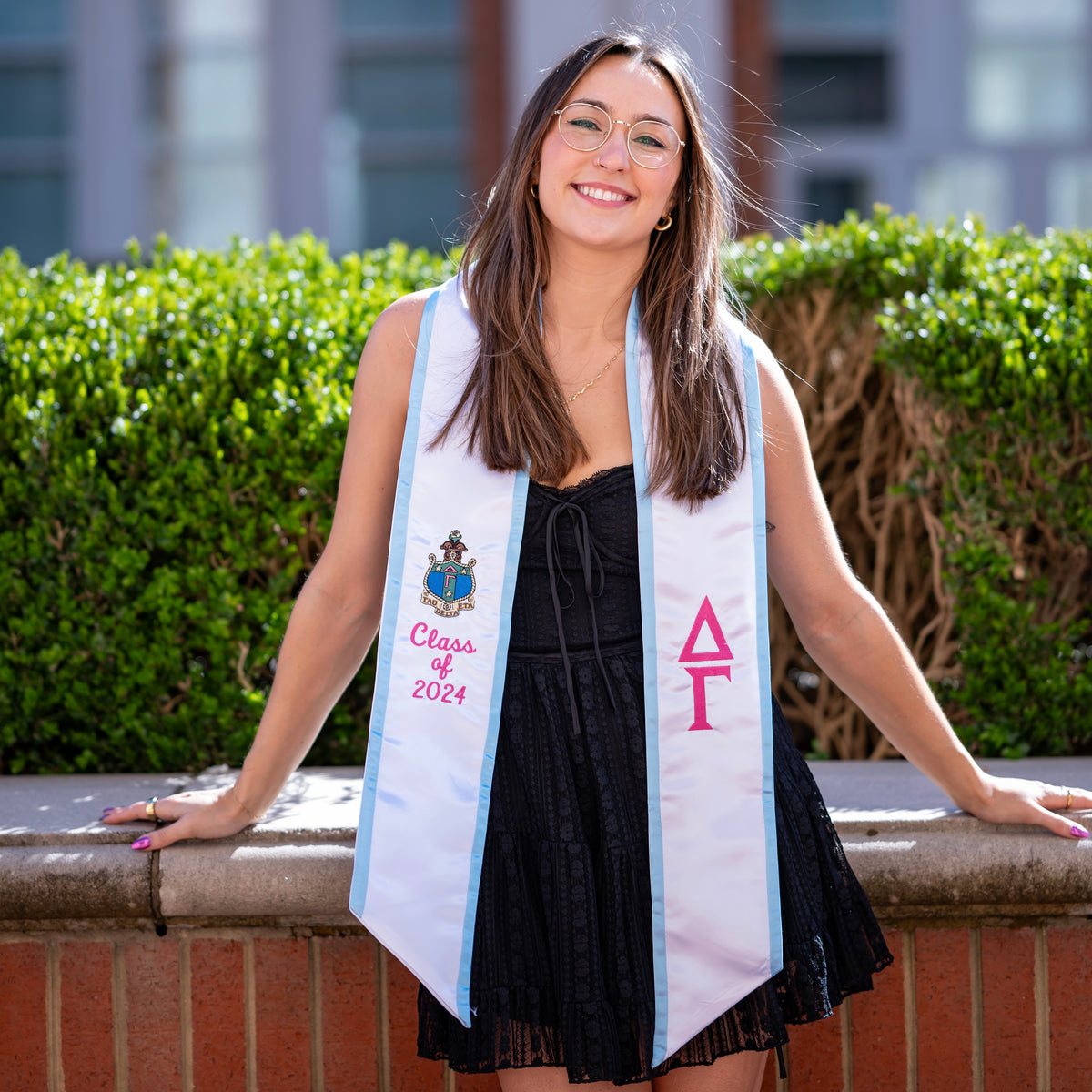 Delta Gamma Crest Angled Sorority Graduation Stole – Greek Letter Co.